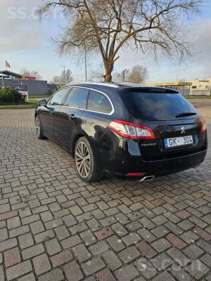 Melns Peugeot 508 2015 Liepāja, ar dzinēja tilpumu 2.20 L un nobraukumu 242 tūkst. km par 5600 €, foto 5 vietnē AUTOMOTO.COM.LV