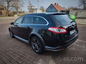 Black Peugeot 508 2015 in Ventspils, with an engine capacity of 2.00 L and mileage of 218 thousand km for 7500 €, photo 4 on AUTOMOTO.COM.LV