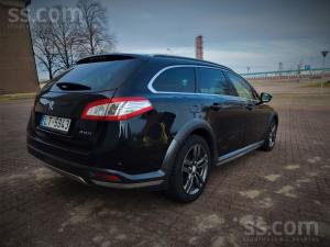 Black Peugeot 508 2015 in Ventspils, with an engine capacity of 2.00 L and mileage of 218 thousand km for 7500 €, photo 5 on AUTOMOTO.COM.LV