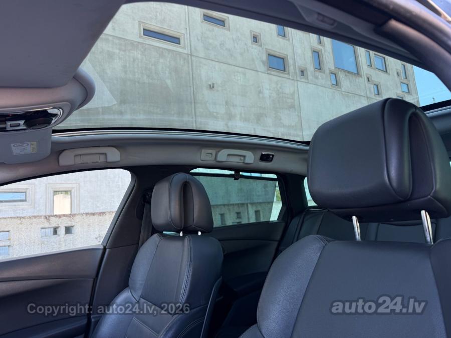Black Peugeot 508 2015 in Tallinn, with an engine capacity of 2.00 L and mileage of 359 thousand km for 4500 €, photo 14 on AUTOMOTO.COM.LV