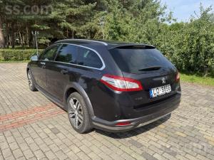 Black Peugeot 508 2015 in Jelgava, with an engine capacity of 2.00 L and mileage of 387 thousand km for 4700 €, photo 4 on AUTOMOTO.COM.LV