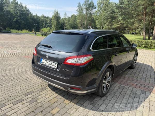 Black Peugeot 508 2015 in Jelgava, with an engine capacity of 2.00 L and mileage of 387 thousand km for 4700 €, photo 4 on AUTOMOTO.COM.LV