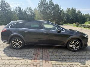 Black Peugeot 508 2015 in Jelgava, with an engine capacity of 2.00 L and mileage of 387 thousand km for 4700 €, photo 6 on AUTOMOTO.COM.LV