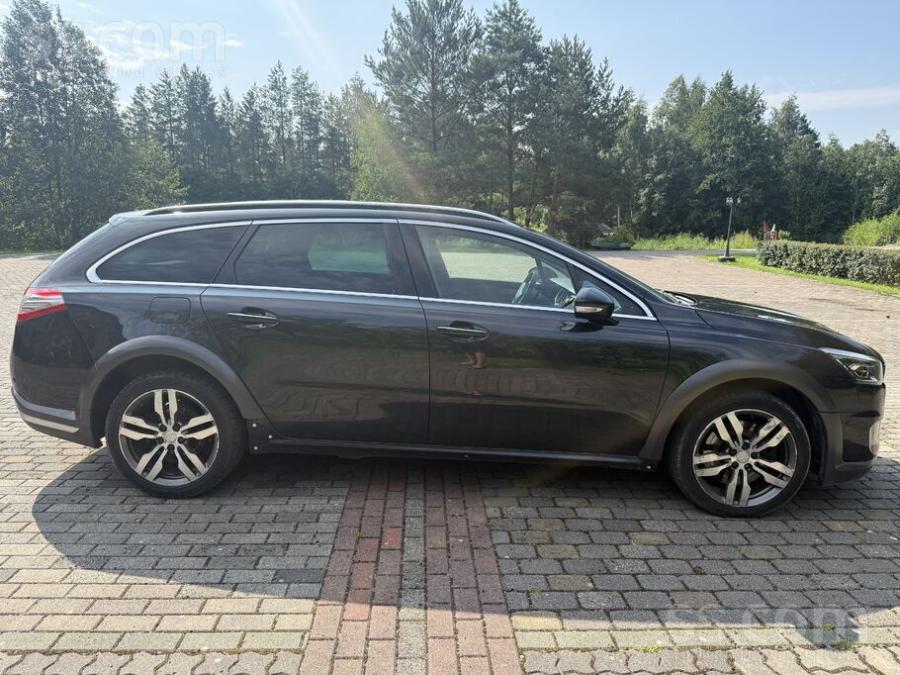 Black Peugeot 508 2015 in Jelgava, with an engine capacity of 2.00 L and mileage of 387 thousand km for 4700 €, photo 6 on AUTOMOTO.COM.LV