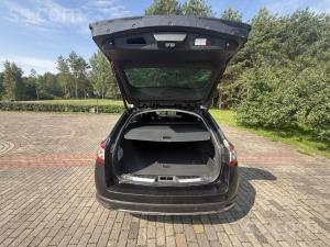 Black Peugeot 508 2015 in Jelgava, with an engine capacity of 2.00 L and mileage of 387 thousand km for 4700 €, photo 20 on AUTOMOTO.COM.LV