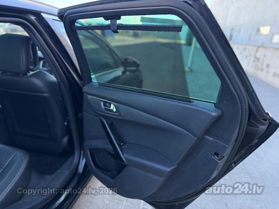 Melns Peugeot 508 2015 Tallina, ar dzinēja tilpumu 2.00 L un nobraukumu 0 tūkst. km par 4990 €, foto 13 vietnē AUTOMOTO.COM.LV