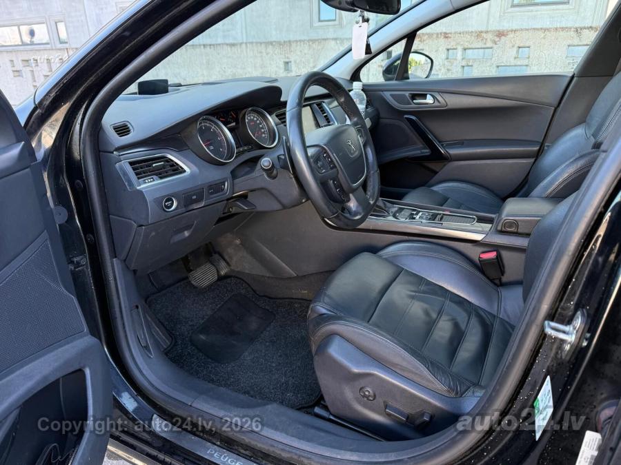 Melns Peugeot 508 2015 Tallina, ar dzinēja tilpumu 2.00 L un nobraukumu 0 tūkst. km par 4990 €, foto 17 vietnē AUTOMOTO.COM.LV