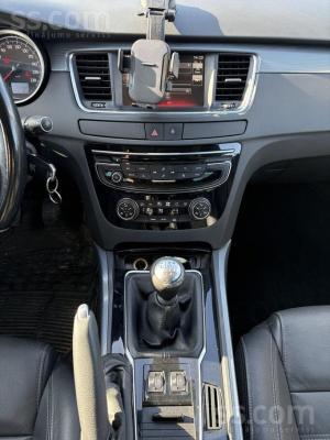 Black Peugeot 508 2016 in Daugavpils, with an engine capacity of 1.60 L and mileage of 248 thousand km for 4950 €, photo 12 on AUTOMOTO.COM.LV