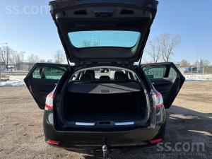 Black Peugeot 508 2016 in Daugavpils, with an engine capacity of 1.60 L and mileage of 248 thousand km for 4950 €, photo 28 on AUTOMOTO.COM.LV
