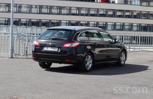Black Peugeot 508 2016 in Riga, with an engine capacity of 1.60 L and mileage of 161 thousand km for 6980 €, photo 7 on AUTOMOTO.COM.LV