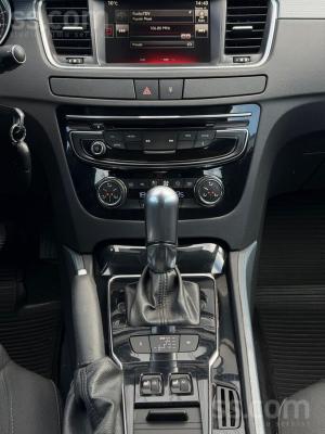Black Peugeot 508 2016 in Riga, with an engine capacity of 1.60 L and mileage of 161 thousand km for 6980 €, photo 13 on AUTOMOTO.COM.LV