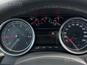 Black Peugeot 508 2016 in Riga, with an engine capacity of 1.60 L and mileage of 161 thousand km for 6980 €, photo 17 on AUTOMOTO.COM.LV