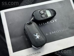 Black Peugeot 508 2016 in Riga, with an engine capacity of 1.60 L and mileage of 161 thousand km for 6980 €, photo 21 on AUTOMOTO.COM.LV