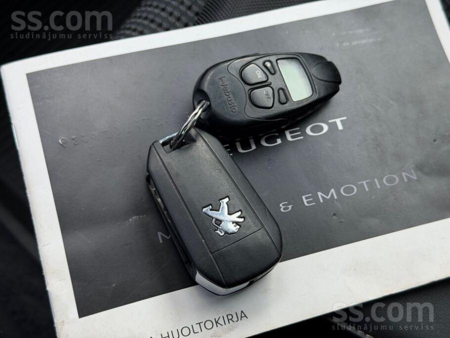 Black Peugeot 508 2016 in Riga, with an engine capacity of 1.60 L and mileage of 161 thousand km for 6980 €, photo 21 on AUTOMOTO.COM.LV