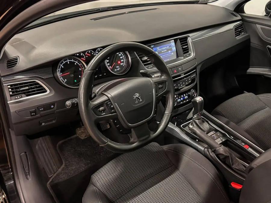 Black Peugeot 508 2016 in Jurmala, with an engine capacity of 1.60 L and mileage of 281 thousand km for 7450 €, photo 15 on AUTOMOTO.COM.LV
