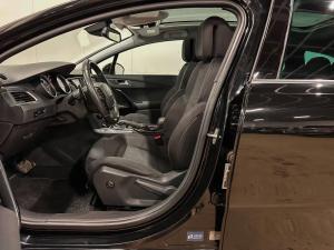 Black Peugeot 508 2016 in Jurmala, with an engine capacity of 1.60 L and mileage of 281 thousand km for 7450 €, photo 17 on AUTOMOTO.COM.LV