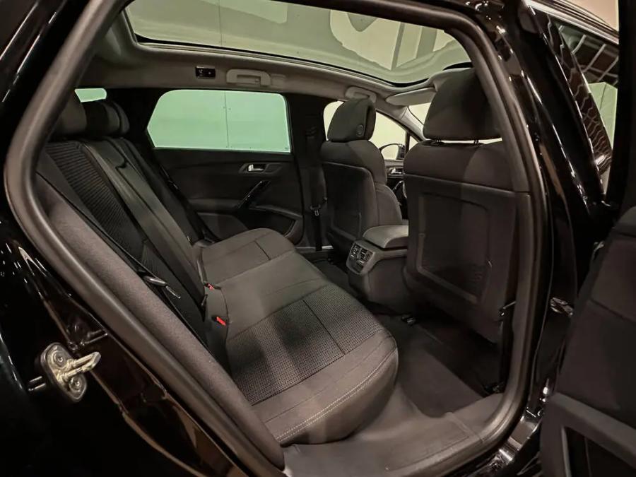 Black Peugeot 508 2016 in Jurmala, with an engine capacity of 1.60 L and mileage of 281 thousand km for 7450 €, photo 24 on AUTOMOTO.COM.LV