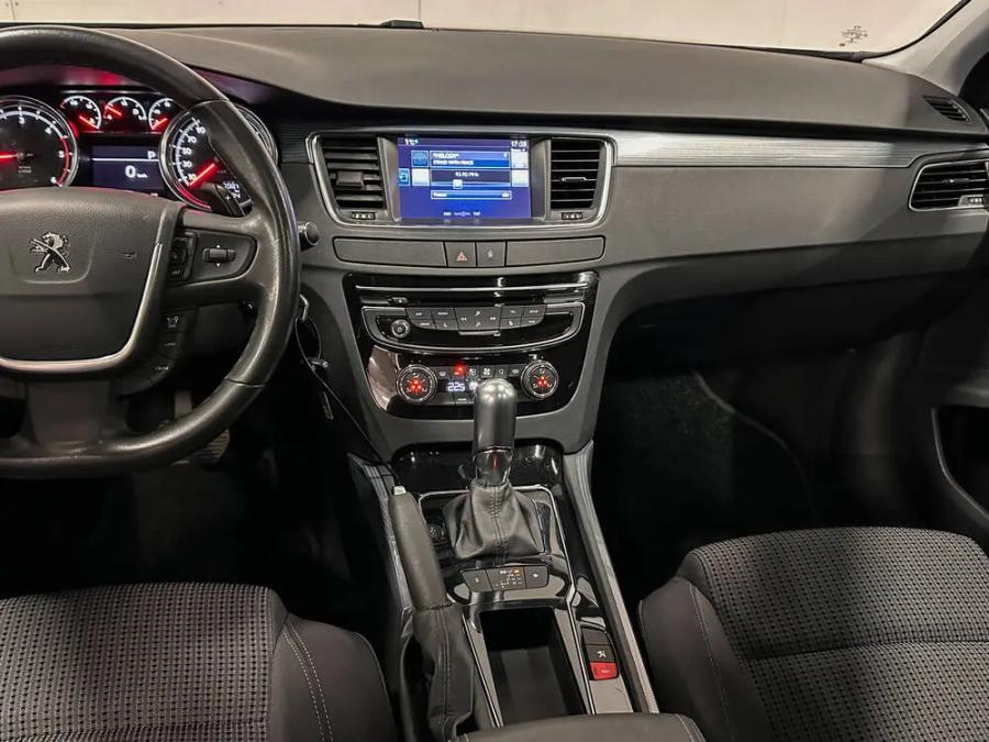 Black Peugeot 508 2016 in Jurmala, with an engine capacity of 1.60 L and mileage of 281 thousand km for 7450 €, photo 27 on AUTOMOTO.COM.LV