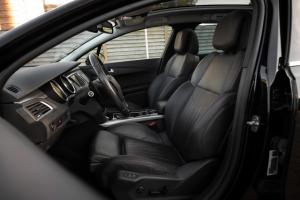 Black Peugeot 508 2016 in Riga, with an engine capacity of 2.00 L and mileage of 241 thousand km for 11990 €, photo 8 on AUTOMOTO.COM.LV