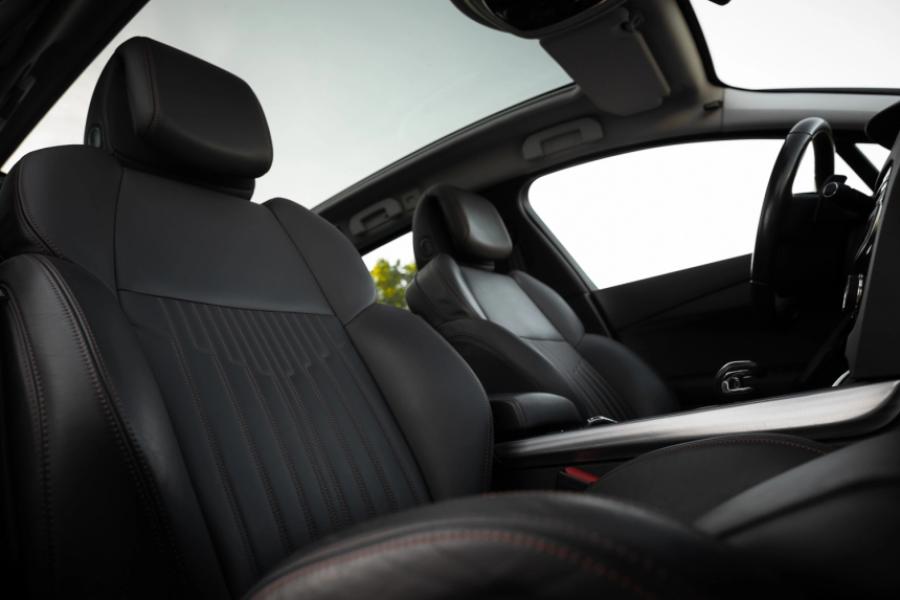 Black Peugeot 508 2016 in Riga, with an engine capacity of 2.00 L and mileage of 241 thousand km for 11990 €, photo 11 on AUTOMOTO.COM.LV