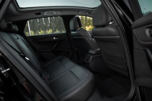 Black Peugeot 508 2016 in Riga, with an engine capacity of 2.00 L and mileage of 241 thousand km for 11990 €, photo 12 on AUTOMOTO.COM.LV