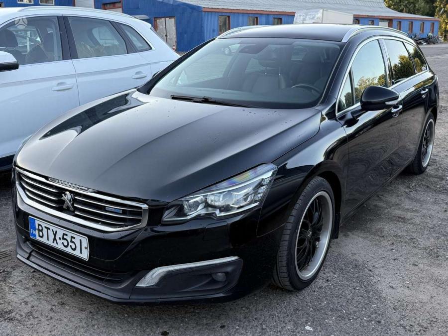Black Peugeot 508 2016 in Prienai, with an engine capacity of 1.56 L and mileage of 291 thousand km for 3950 €, photo 8 on AUTOMOTO.COM.LV