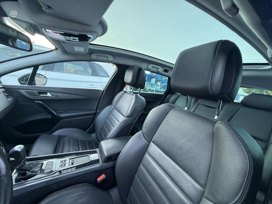 Black Peugeot 508 2016 in Prienai, with an engine capacity of 1.56 L and mileage of 291 thousand km for 3950 €, photo 11 on AUTOMOTO.COM.LV