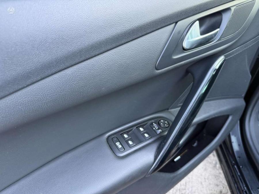 Black Peugeot 508 2016 in Prienai, with an engine capacity of 1.56 L and mileage of 291 thousand km for 3950 €, photo 16 on AUTOMOTO.COM.LV