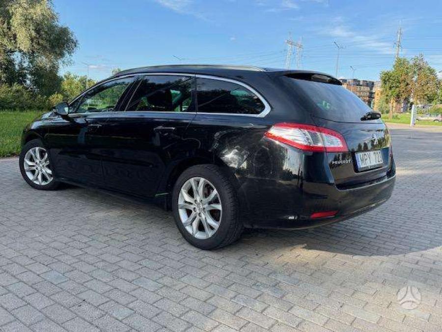Black Peugeot 508 2016 in Siauliai, with an engine capacity of 2.00 L and mileage of 291 thousand km for 6200 €, photo 3 on AUTOMOTO.COM.LV