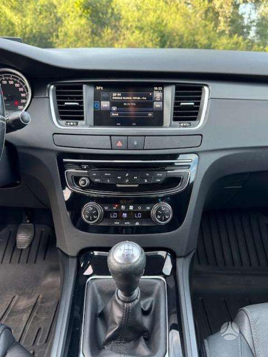 Black Peugeot 508 2016 in Siauliai, with an engine capacity of 2.00 L and mileage of 291 thousand km for 6200 €, photo 7 on AUTOMOTO.COM.LV