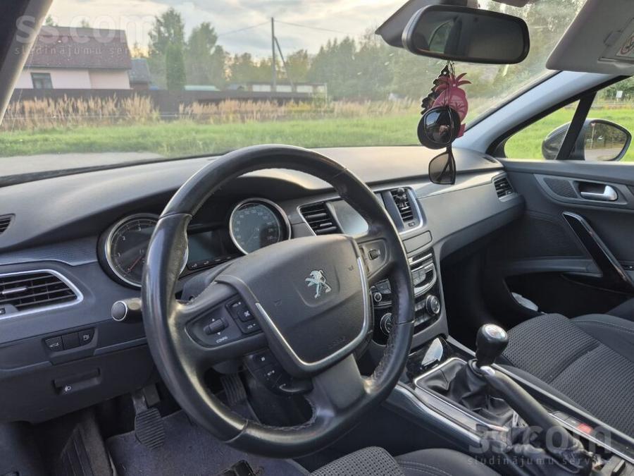 Melns Peugeot 508 2016 Daugavpils, ar dzinēja tilpumu 2.00 L un nobraukumu 222 tūkst. km par 7200 €, foto 7 vietnē AUTOMOTO.COM.LV