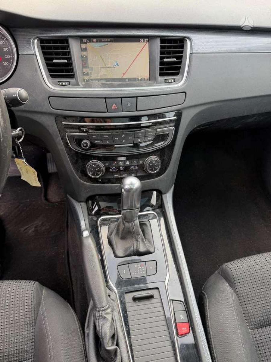 Black Peugeot 508 2016 in Vilnius, with an engine capacity of 1.56 L and mileage of 270 thousand km for 4600 €, photo 9 on AUTOMOTO.COM.LV