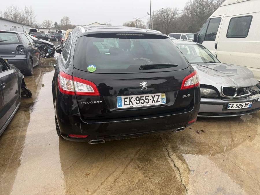 Melns Peugeot 508 2017 Viļņa, ar dzinēja tilpumu 2.00 L un nobraukumu 246 tūkst. km par 7400 €, foto 5 vietnē AUTOMOTO.COM.LV