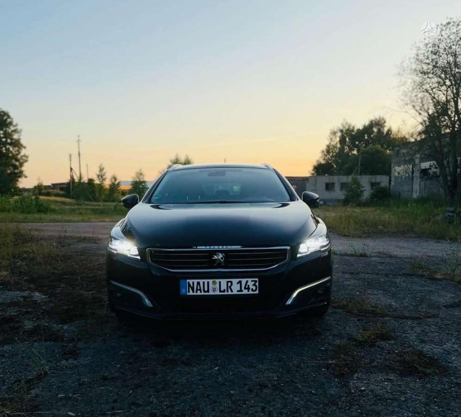 Black Peugeot 508 2017 in Vilnius, with an engine capacity of 1.56 L and mileage of 151 thousand km for 4500 €, photo 9 on AUTOMOTO.COM.LV