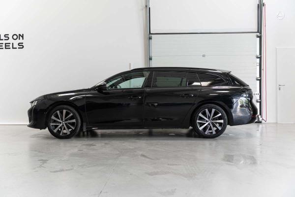 Black Peugeot 508 2019 in Vilnius, with an engine capacity of 1.60 L and mileage of 120 thousand km for 13900 €, photo 4 on AUTOMOTO.COM.LV