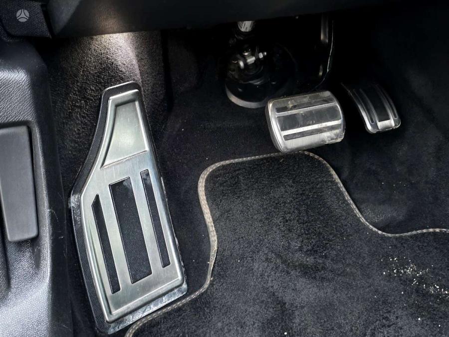 Melns Peugeot 508 2019 Tauragė, ar dzinēja tilpumu 2.00 L un nobraukumu 308 tūkst. km par 11000 €, foto 55 vietnē AUTOMOTO.COM.LV
