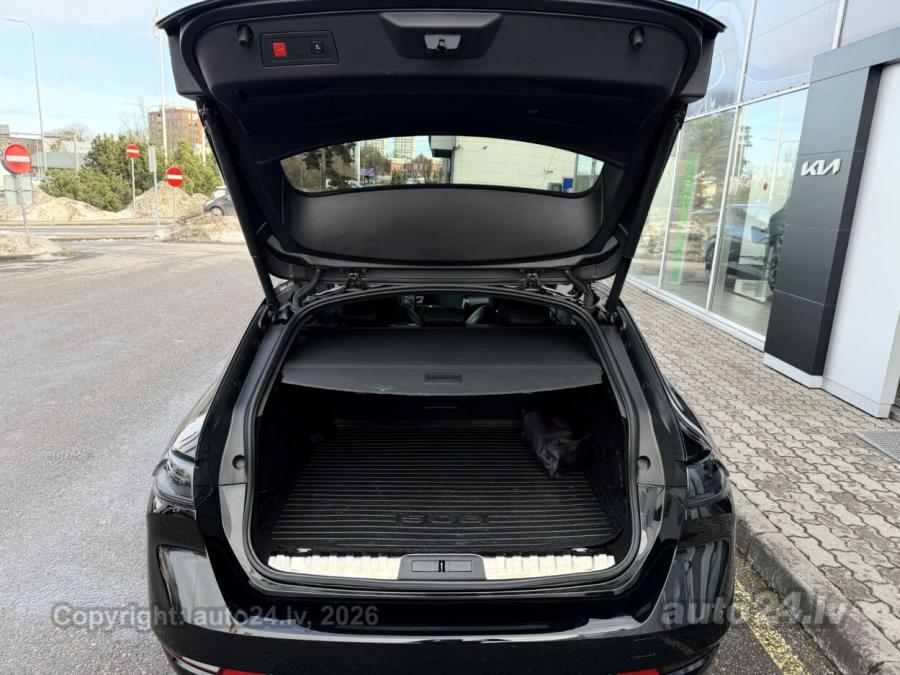 Black Peugeot 508 2021 in Tallinn, with an engine capacity of 1.50 L and mileage of 100 thousand km for 16900 €, photo 6 on AUTOMOTO.COM.LV