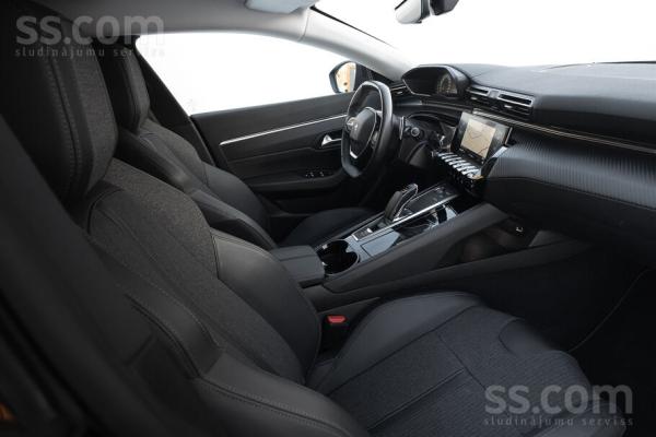 Black Peugeot 508 2021 in Jelgava, with an engine capacity of 1.60 L and mileage of 111 thousand km for 16990 €, photo 8 on AUTOMOTO.COM.LV