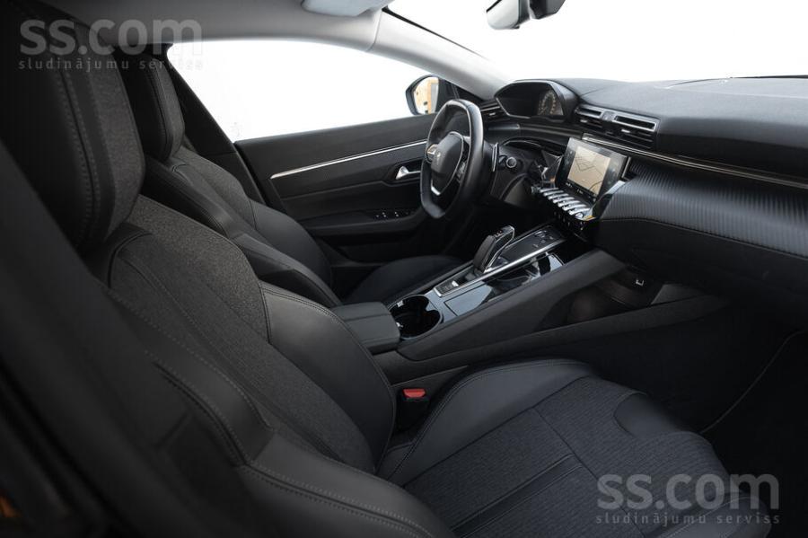 Black Peugeot 508 2021 in Jelgava, with an engine capacity of 1.60 L and mileage of 111 thousand km for 16990 €, photo 9 on AUTOMOTO.COM.LV