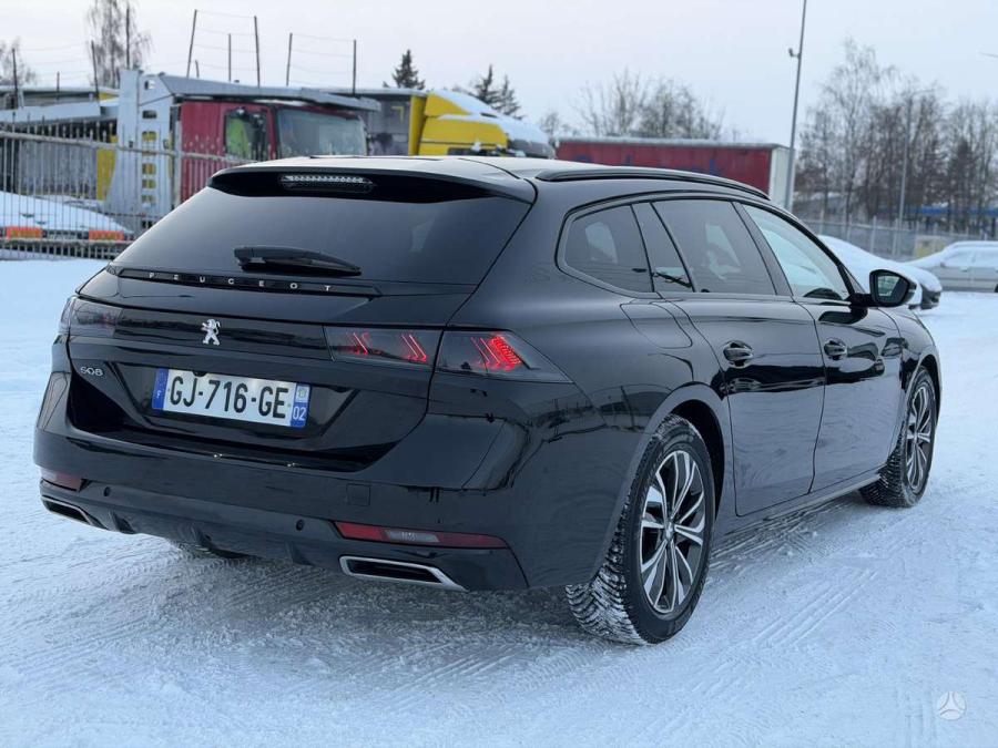 Melns Peugeot 508 2022 Marijampole, ar dzinēja tilpumu 1.20 L un nobraukumu 144 tūkst. km par 13552 €, foto 6 vietnē AUTOMOTO.COM.LV