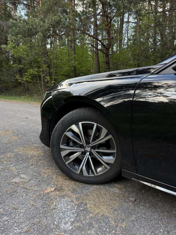 Black Peugeot 508 2022 in Vilnius, with an engine capacity of 1.50 L and mileage of 199 thousand km for 12450 €, photo 4 on AUTOMOTO.COM.LV