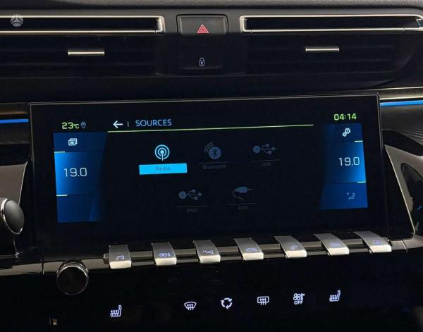 Black Peugeot 508 2022 in Marijampole, with an engine capacity of 1.60 L and mileage of 212 thousand km for 13850 €, photo 7 on AUTOMOTO.COM.LV