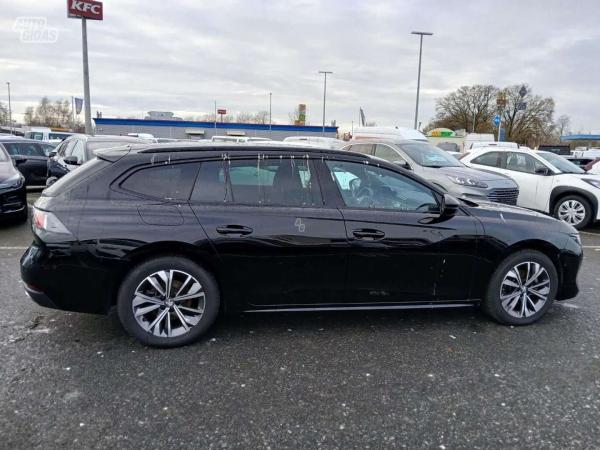 Melns Peugeot 508 2023 Kauņa, ar dzinēja tilpumu 1.50 L un nobraukumu 64 tūkst. km par 26402 €, foto 8 vietnē AUTOMOTO.COM.LV