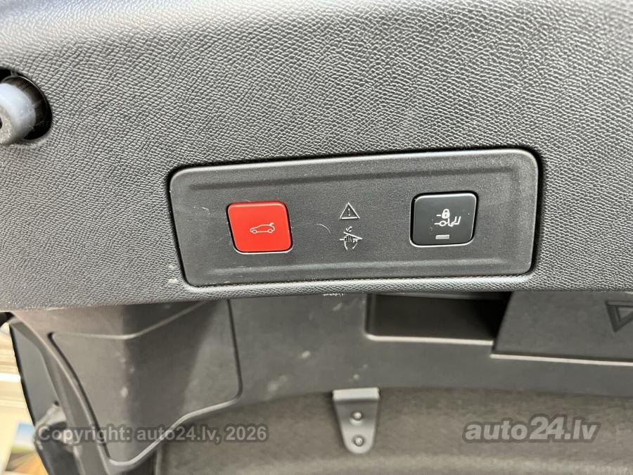 Zils Peugeot 508 2024 Tallina, ar dzinēja tilpumu 1.50 L un nobraukumu 0 tūkst. km par 24900 €, foto 24 vietnē AUTOMOTO.COM.LV