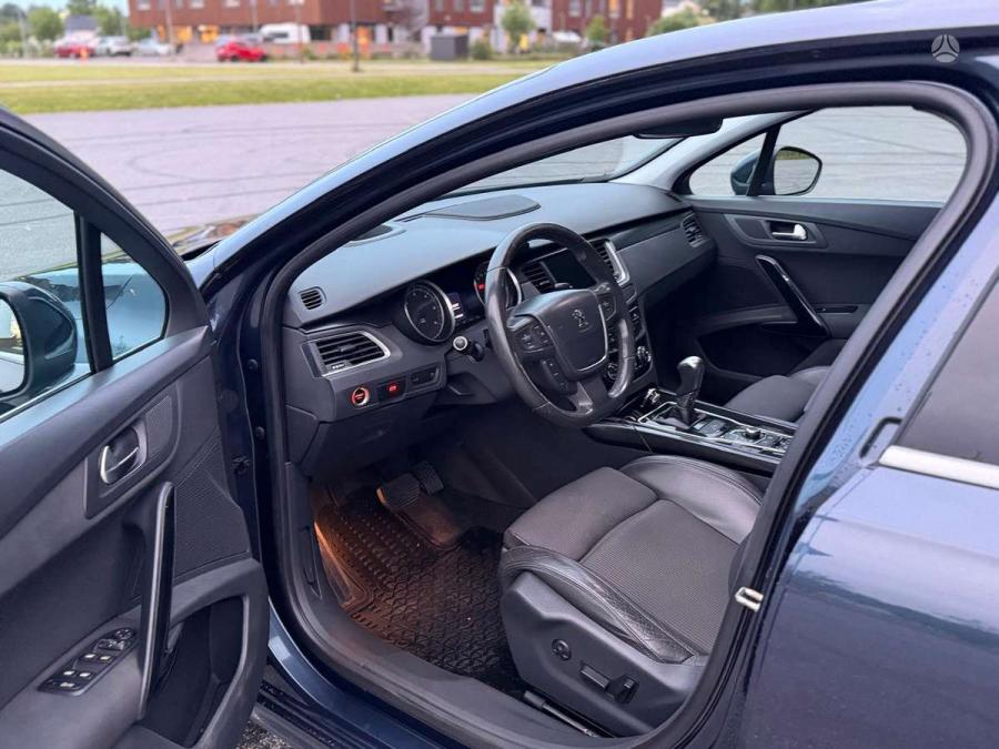 Blue Peugeot 508 2011 in Vilnius, with an engine capacity of 1.56 L and mileage of 0 thousand km for 3750 €, photo 9 on AUTOMOTO.COM.LV
