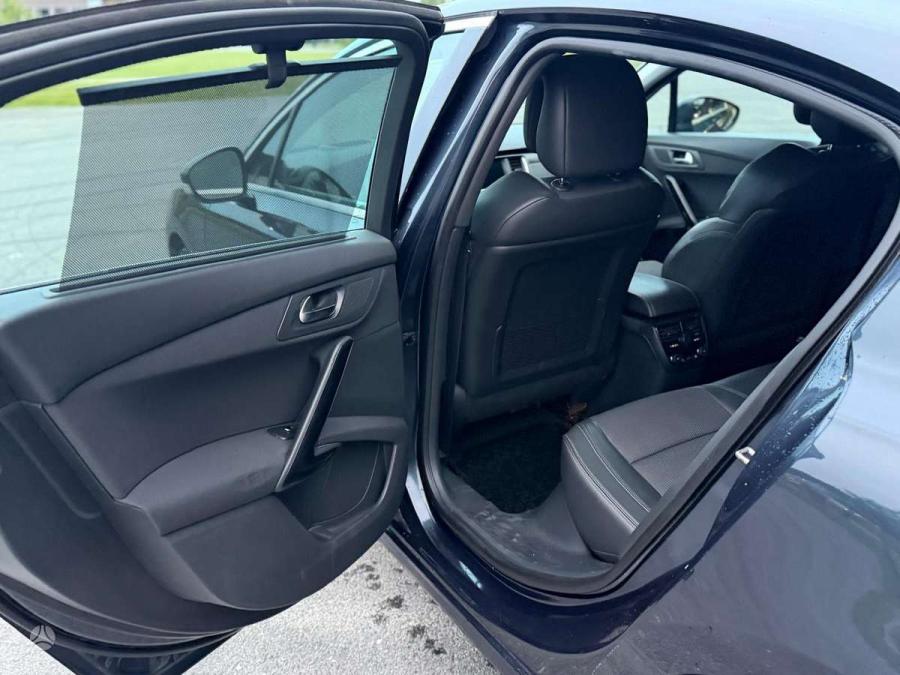 Blue Peugeot 508 2011 in Vilnius, with an engine capacity of 1.56 L and mileage of 0 thousand km for 3750 €, photo 10 on AUTOMOTO.COM.LV