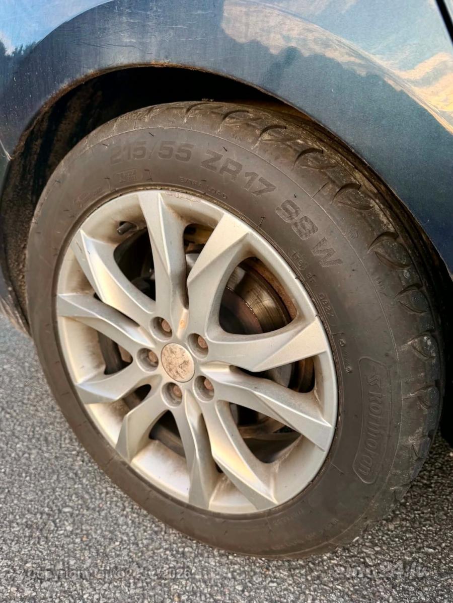 Blue Peugeot 508 2011 in Viljandi, with an engine capacity of 2.00 L and mileage of 259 thousand km for 4500 €, photo 11 on AUTOMOTO.COM.LV