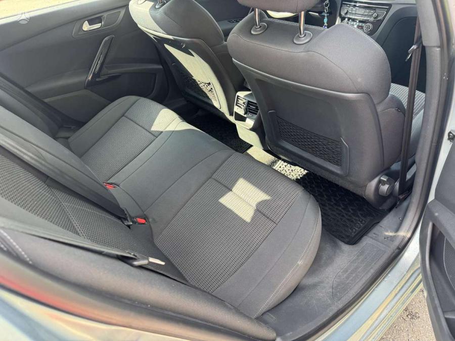 Zils Peugeot 508 2011 Klaipėda, ar dzinēja tilpumu 1.56 L un nobraukumu 380 tūkst. km par 3200 €, foto 7 vietnē AUTOMOTO.COM.LV