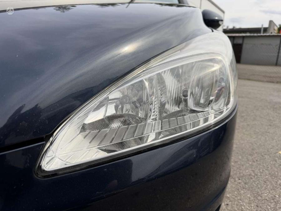 Blue Peugeot 508 2011 in Utena, with an engine capacity of 1.60 L and mileage of 177 thousand km for 3350 €, photo 8 on AUTOMOTO.COM.LV