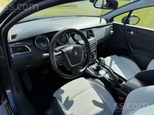 Blue Peugeot 508 2014 in Riga, with an engine capacity of 1.60 L and mileage of 279 thousand km for 3600 €, photo 11 on AUTOMOTO.COM.LV
